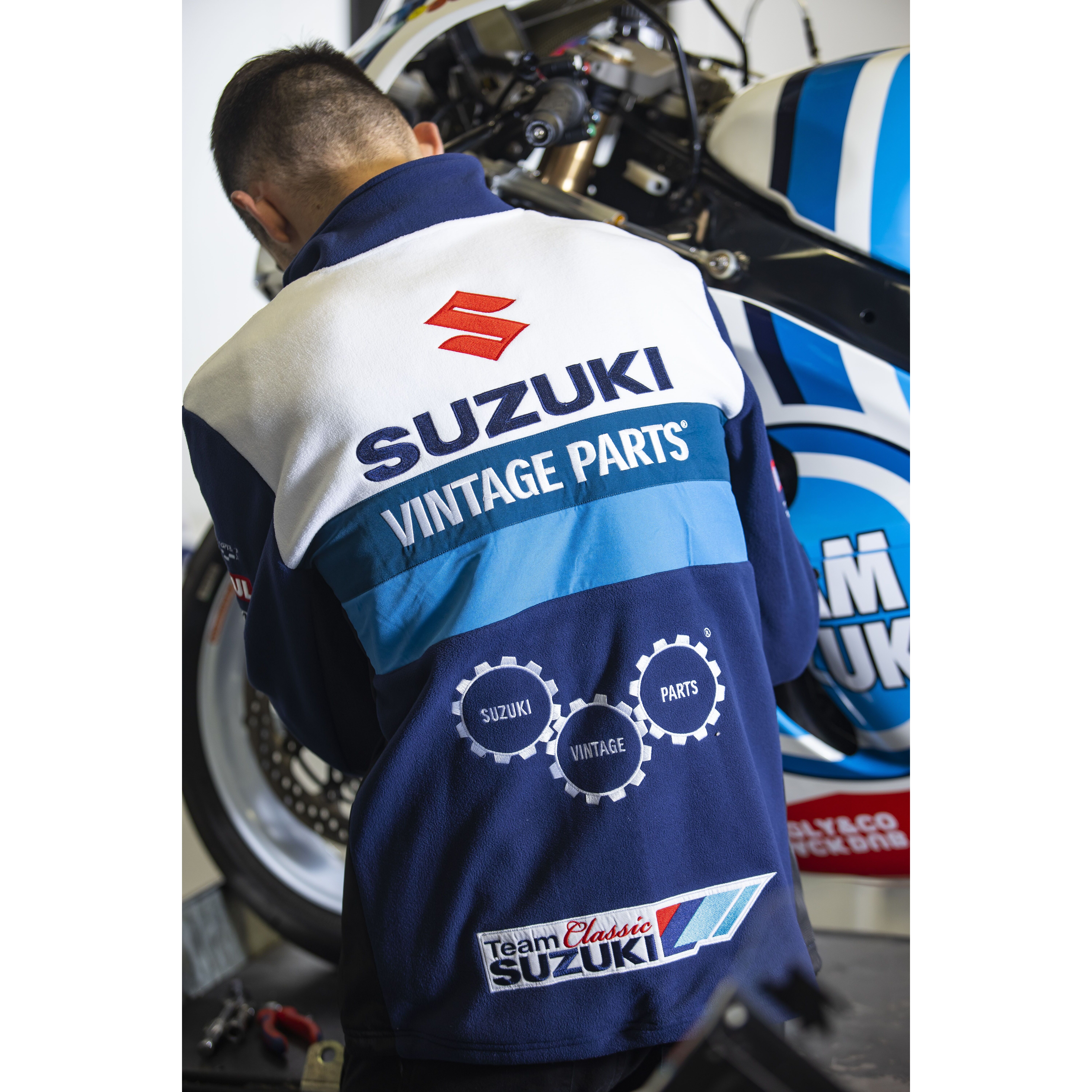 Suzuki Team Classic Fleece 2022 | Suzuki Merchandise and Apparel | Two ...
